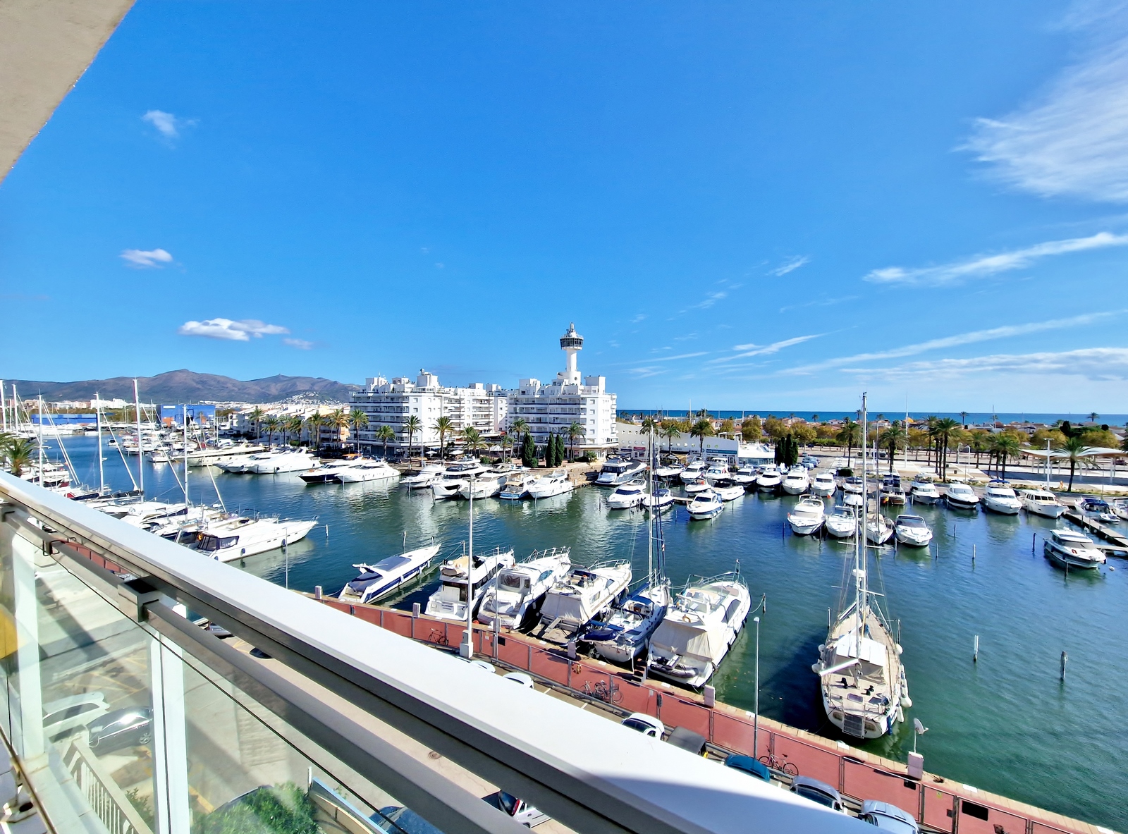 Empuriabrava - Atico/Duplex beautiful sea and marina view, close to all ...